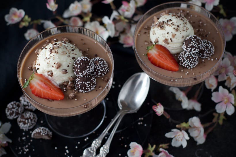 Punchpralinpannacotta – en krämig d... | CakeByMary | Allt om Mat