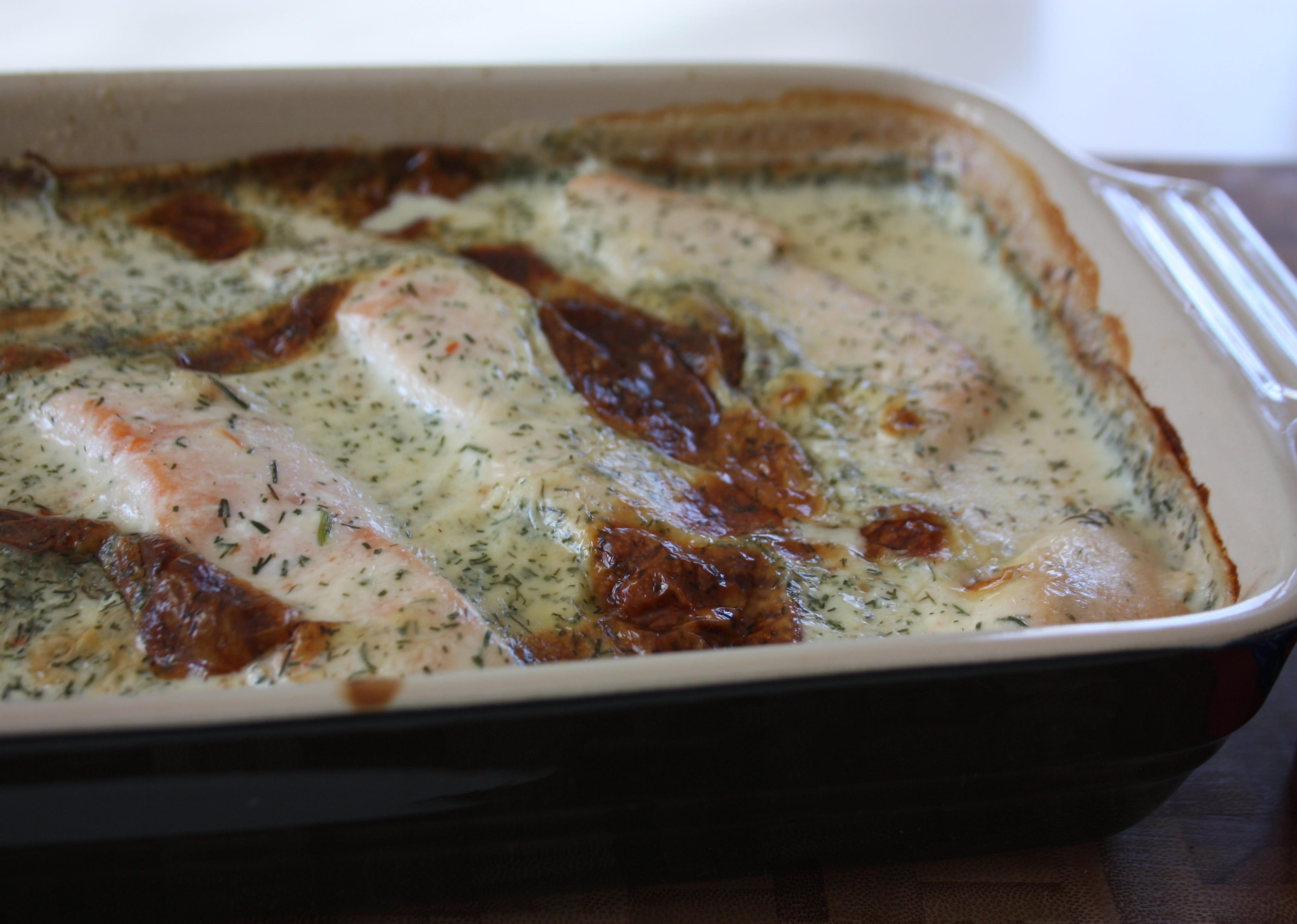 Lax med sås av kräftost | Madame Edith | Allt om Mat