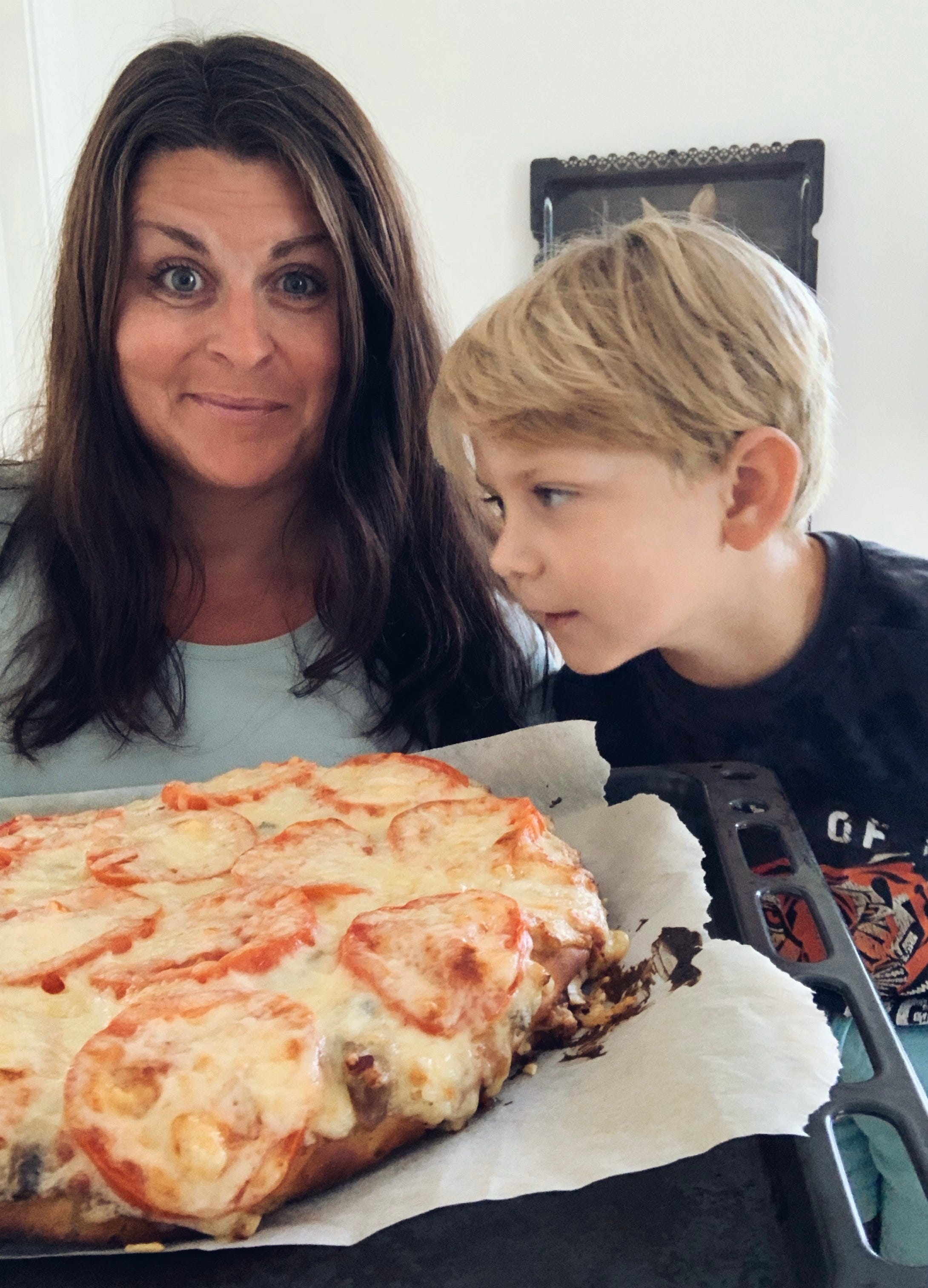 Varm smörgåstårta på hönökaka | Madame Edith | Allt om Mat