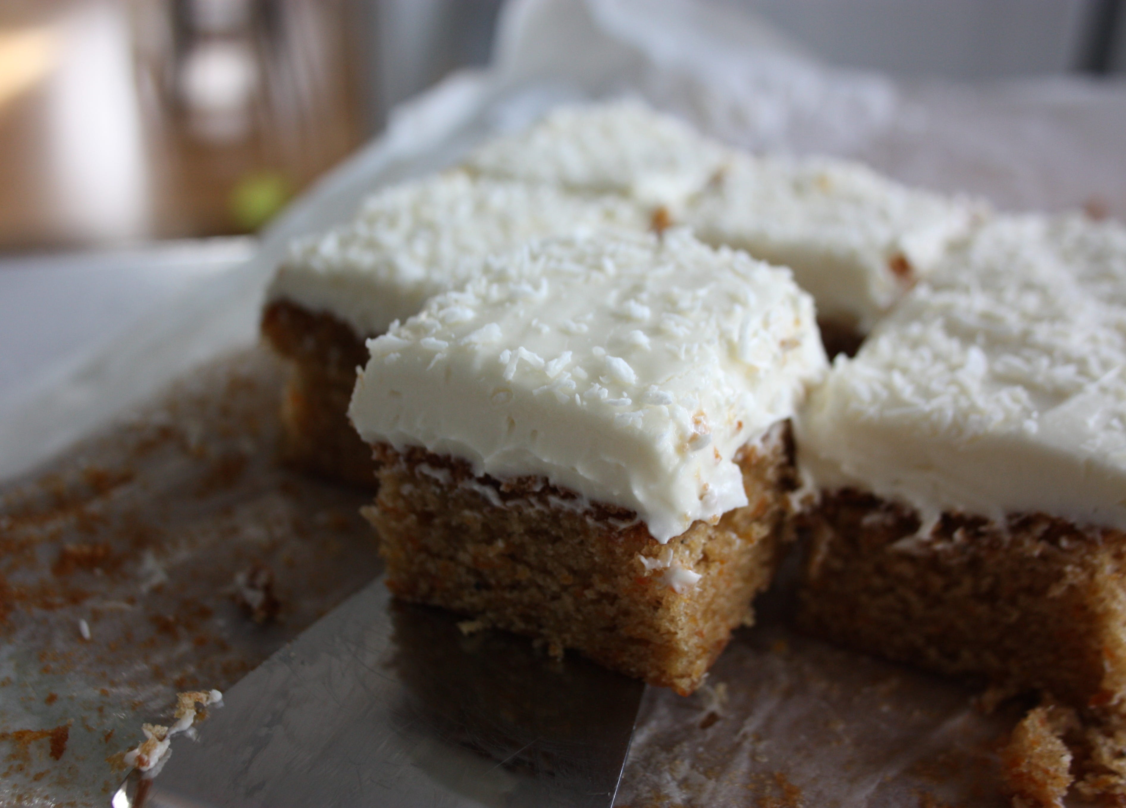 Morotskaka med frosting | Madame Edith | Allt om Mat