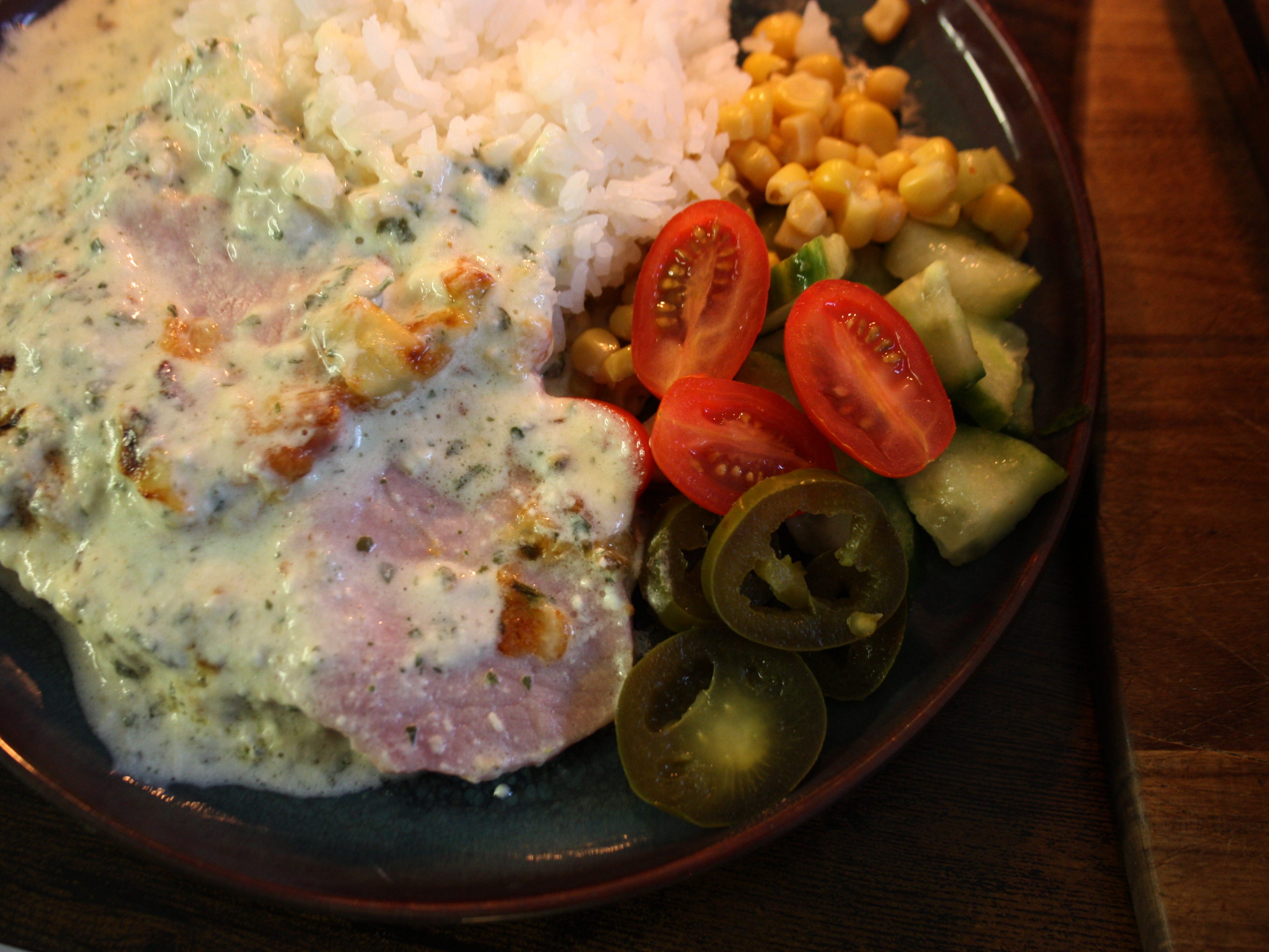 Kassler med persilje och vitlökssås | Madame Edith | Allt om Mat