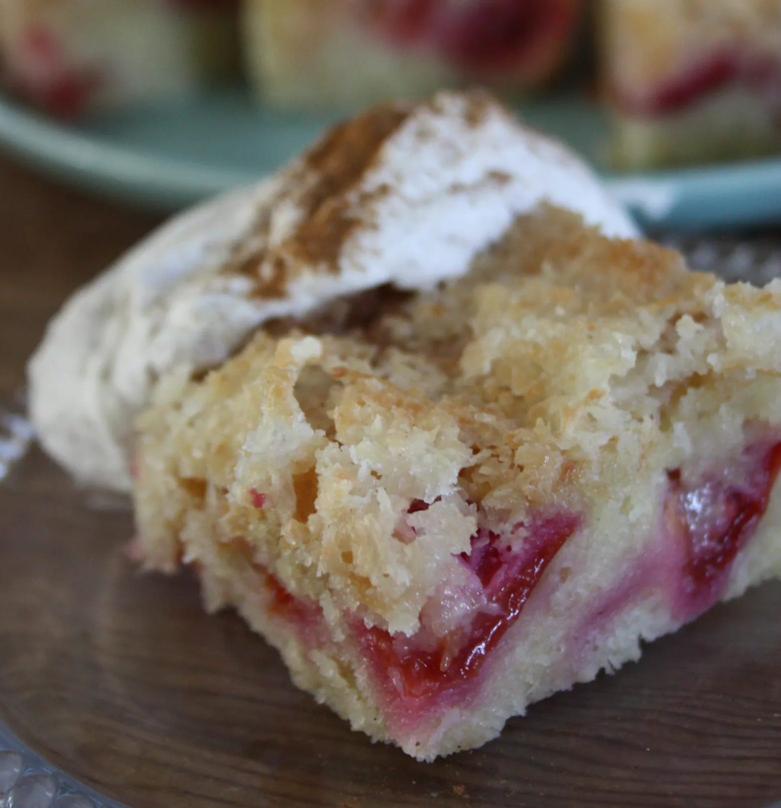 Kaka med plommon | Madame Edith | Allt om Mat