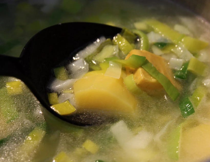 Soppa med pannkakor | Madame Edith | Allt om Mat