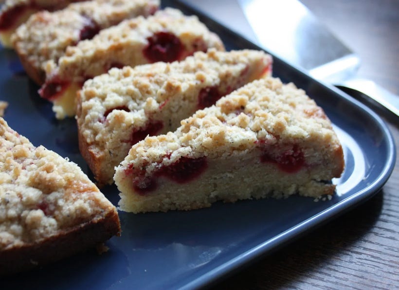 Recept på god kaka med hallon och... | Madame Edith | Allt om Mat