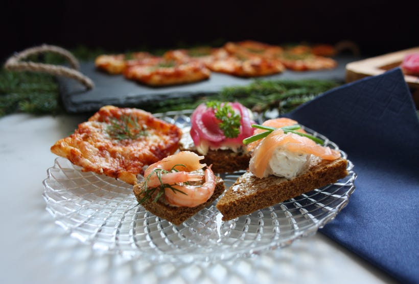 Goda snittar med räkor till mingel | Madame Edith | Allt om Mat