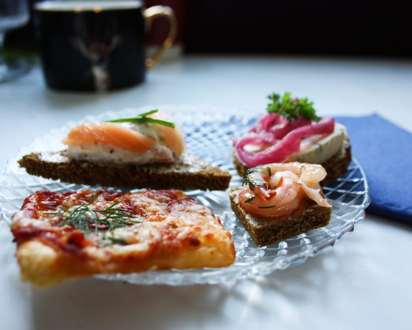 Goda snittar med räkor till mingel | Madame Edith | Allt om Mat