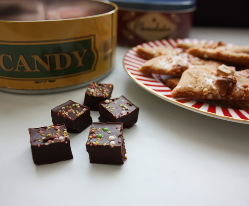 Enkelt julgodis med choklad och n... | Madame Edith | Allt om Mat