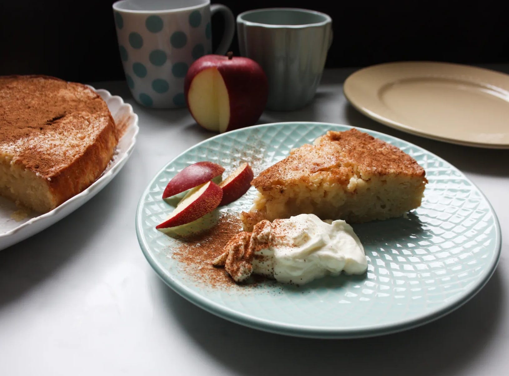 Baka en god äppelkladdkaka med ri... | Madame Edith | Allt om Mat