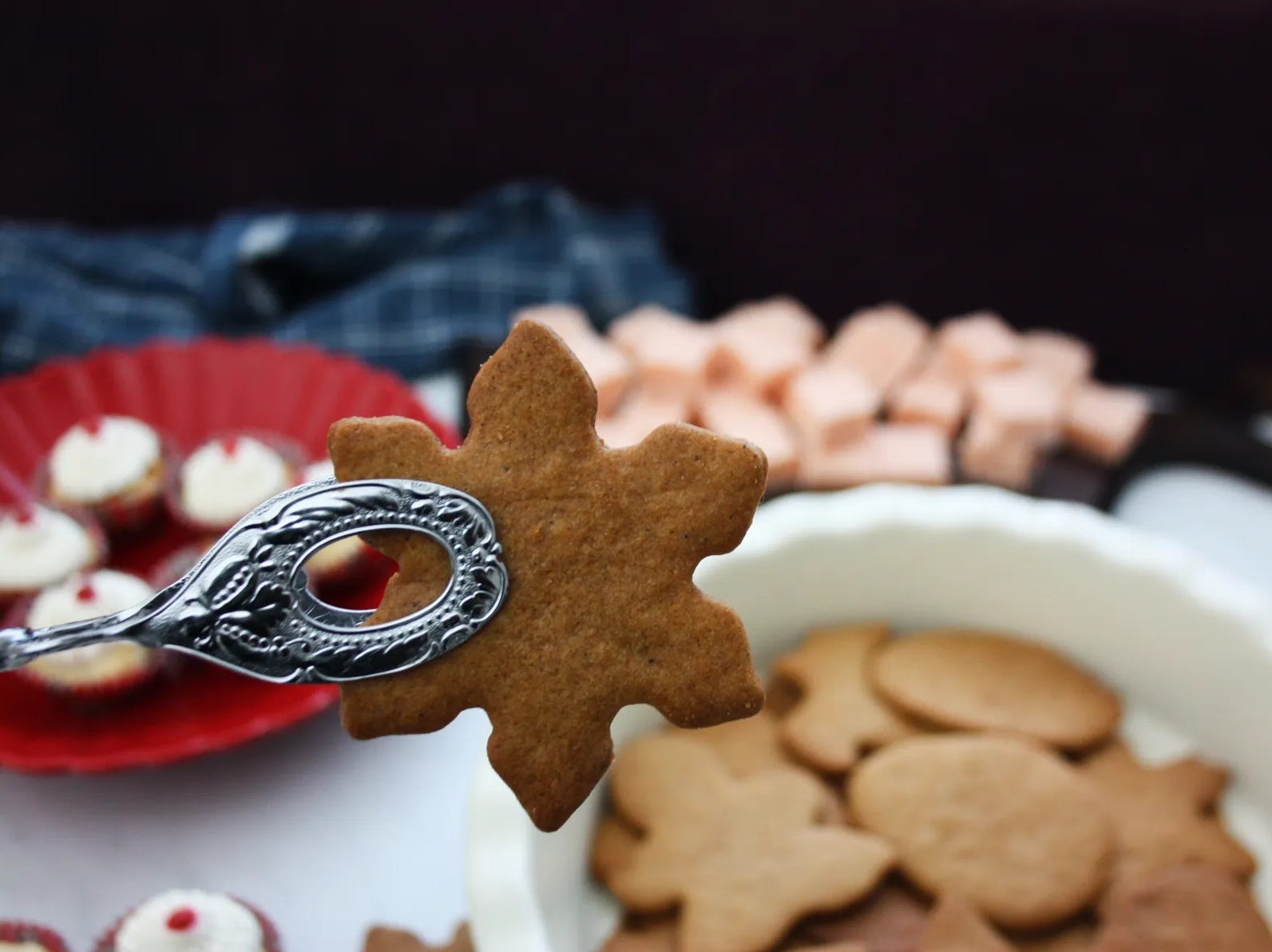 Julkakor med smak av pepparkakor | Madame Edith | Allt om Mat