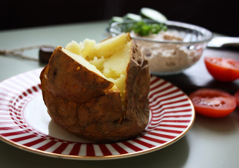 Bakad potatis med tonfiskröra | Madame Edith | Allt om Mat