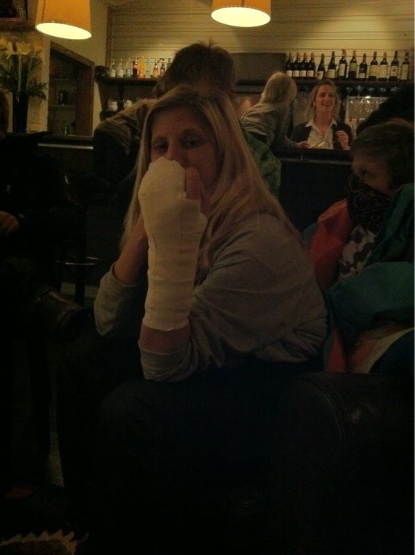 En liten stukning? | Magdalena Graafs Blogg | Amelia