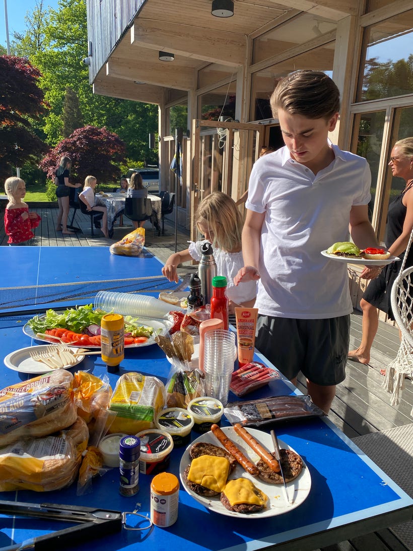 Mjölk i sängen och efter sko... | Magdalena Graafs Blogg | Amelia