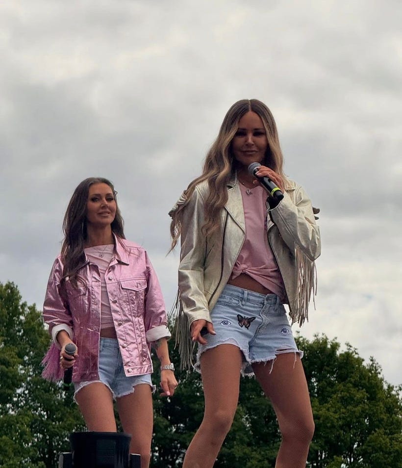 På scen för första gången på... | Magdalena Graafs Blogg | Amelia