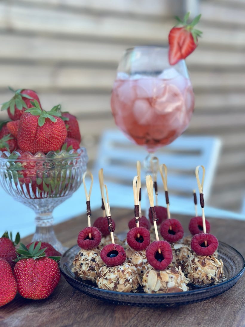 Echo Falls Summer Berries | MATPLATSEN | Amelia