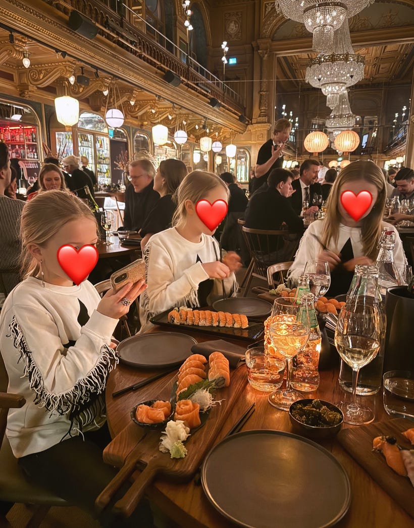 Staycation med döttrarna | Isabella Löwengrip | Damernas Värld