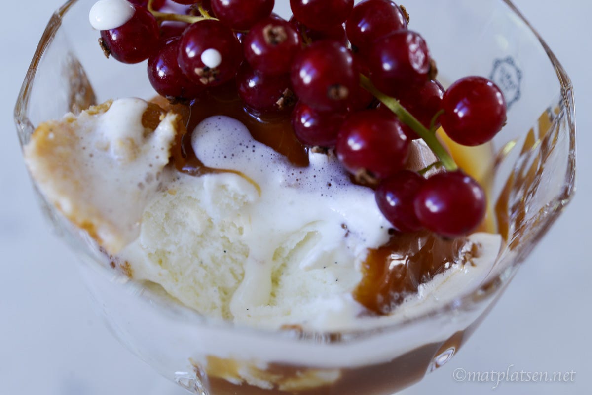 Friterad glass med salt kolasås | MATPLATSEN | Amelia