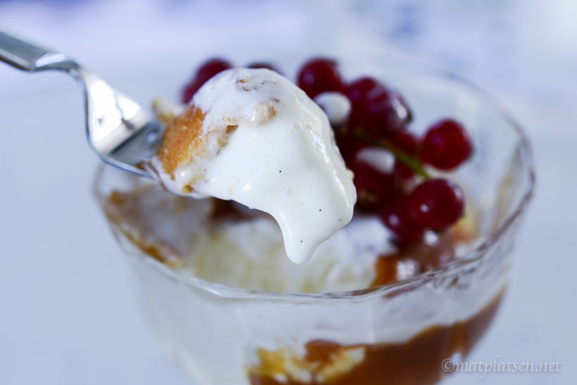 Friterad glass med salt kolasås | MATPLATSEN | Amelia