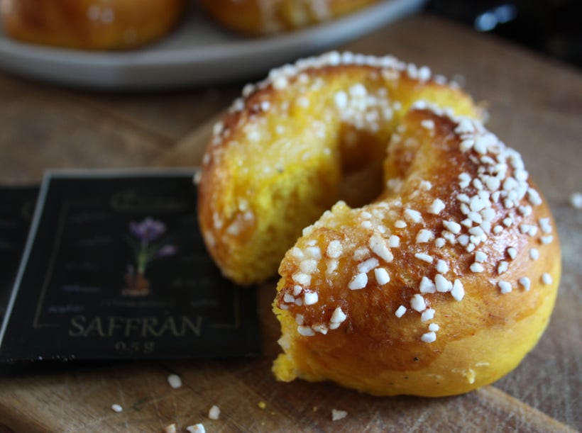 Saffransbullar fyllda med smörkräm | Madame Edith | Allt om Mat
